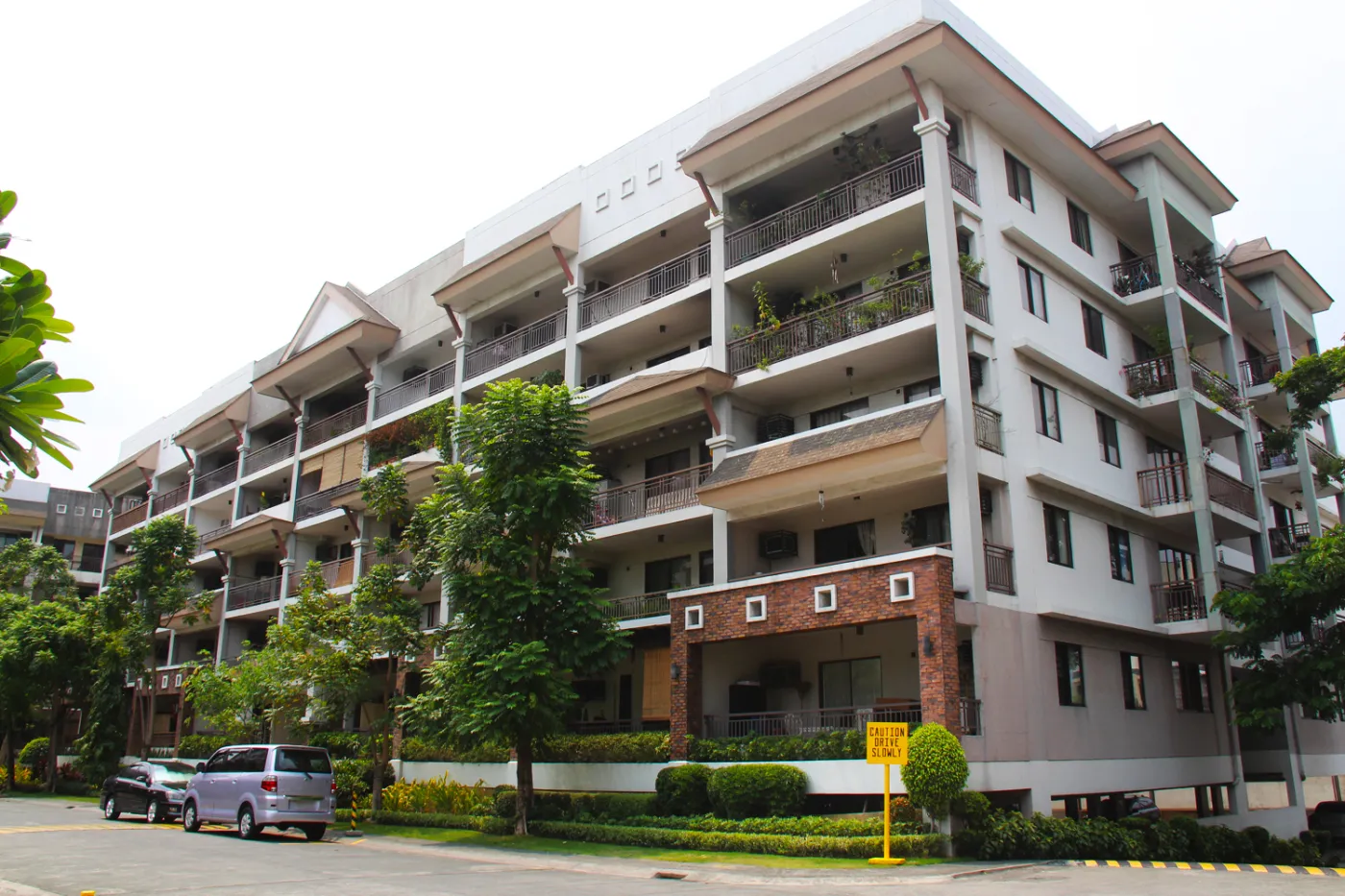 Riverfront Residences | Pasig | Official DMCI Homes